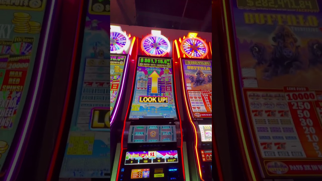 Polar High Roller - Big Win Super Hits Red Screen!!! | High Rrollers Play